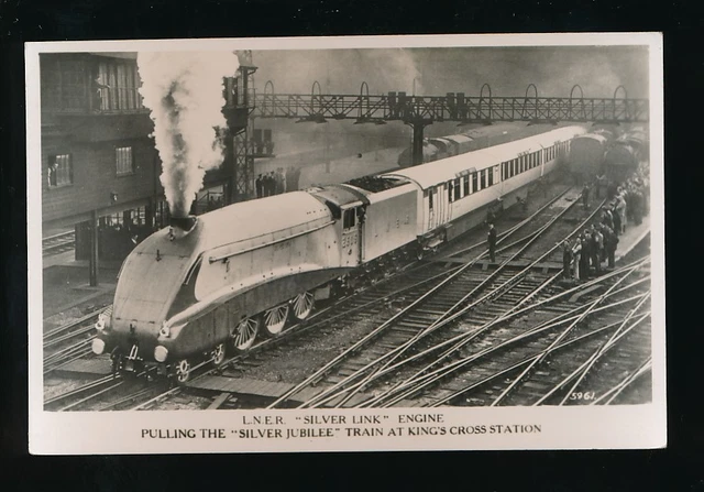 RAILWAY LNER SILVER Link on Silver Jubilee Kings Cross c1935 RP PPC by ...