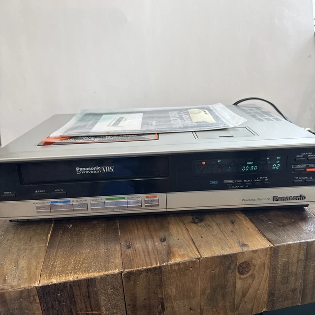 PANASONIC VHS OMNIVISION PV-1340 Video Cassette Player VCR - TESTED £85 ...
