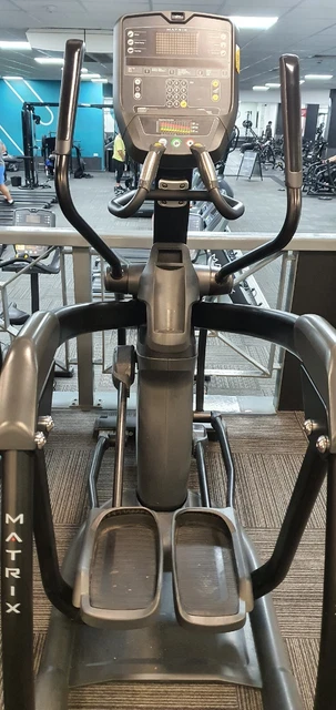 MATRIX E5X CROSSTRAINER (variable stride) PUREGYM +THE GYM FREE DEL ...