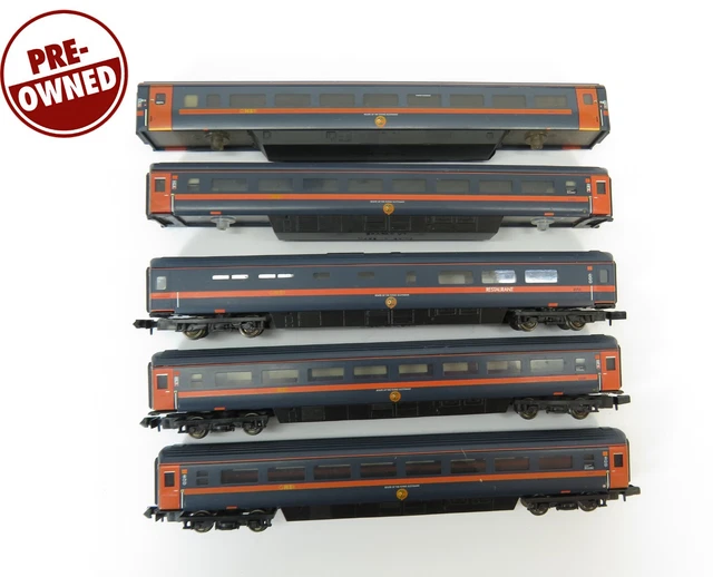 N GAUGE FARISH 5x GNER MK3 Coaches - ONLY 3 HAVE BOGIES UNBOXED (NG19 ...
