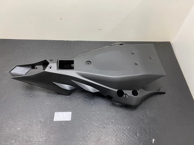 YAMAHA YZF R6 RJ27 Verkleidung Heckverkleidung Heck Tail Fairing Fender ...