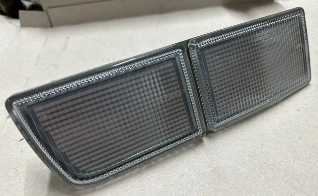 VOLKSWAGEN GOLF MK3 Front Bumper Reflector Panels Genuine Front Near ...