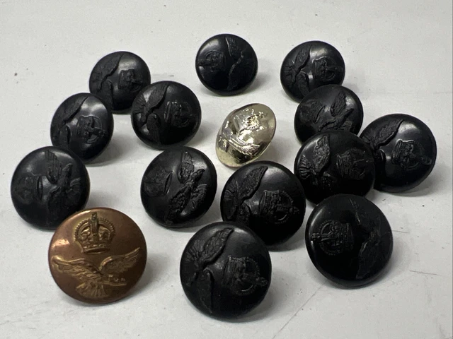 VINTAGE WW2 RAAF Raf Uniform Buttons Royal Australian Air Force EUR 6 ...