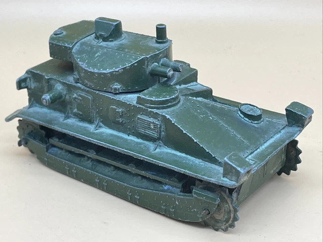 DINKY MEDIUM TANK 151a 151A DINKY MEDIUM TANK Toys Original Army Scarce ...