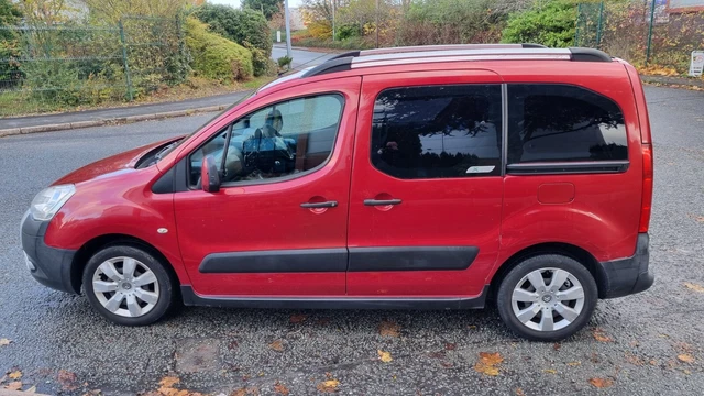 CITROEN BERLINGO MULTISPACE Xtr 1.6 Hdi 90 Red 2009 £2,295.00 - PicClick UK