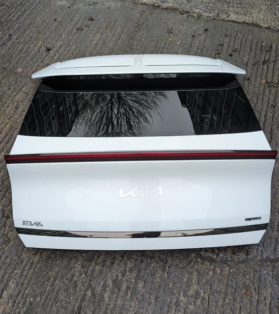 KIA EV6 GT Line 2022+ Tailgate Boot Lid Complete White £350.00 ...
