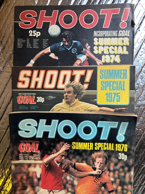 SHOOT! FOOTBALL MAG. 3 x Summer Specials: 1974, 1975, 1976 £29.99 ...