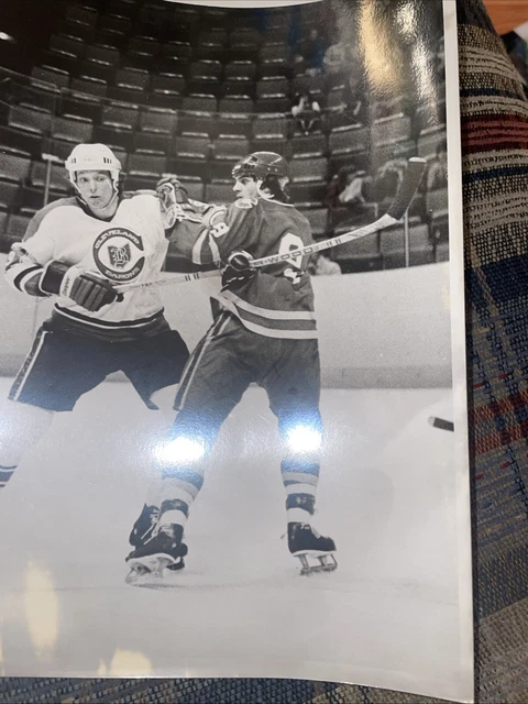 1977 NHL HOCKEY Type 1Photo Wayne Merrick Cleveland Barons Wha ...