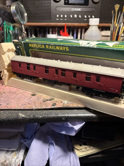 REPLICA MODELS BR Mk1 BG Crimson Livery Boxed £1.16 - PicClick UK