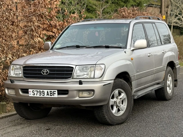 TOYOTA LANDCRUISER AMAZON Vx 4.7 V8 J100 1998 4X4 Suv Auto Petrol ...