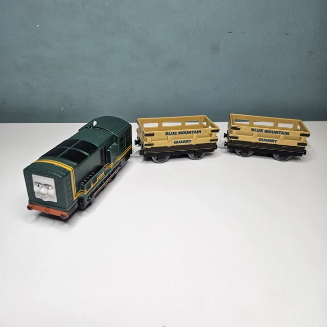 TOMY TRACKMASTER THOMAS the tank engine train paxton & trucks £14.99 ...