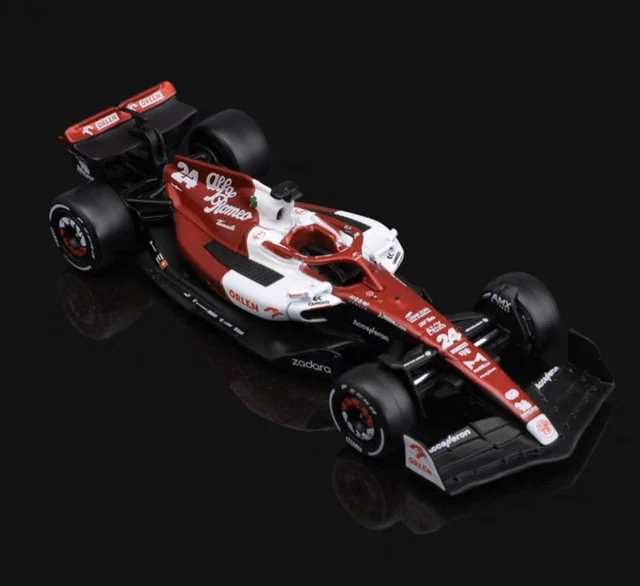 BURAGO 1/43 ALFA Romeo F1 Team Oren C42 Zhou Guanyu EUR 61,25 - PicClick FR