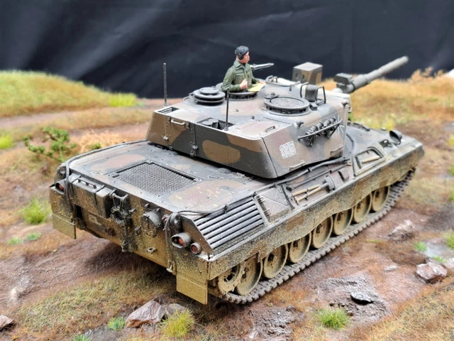 DT. BUNDESWEHR LEOPARD 1 Kampfpanzer gebaut+bemalt+gealtert 1:35 EUR 13 ...