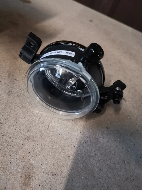 GENUINE FORD FRONT Right O/S/F Fog Light Fits Focus MK2 2004-2012/C-Max ...