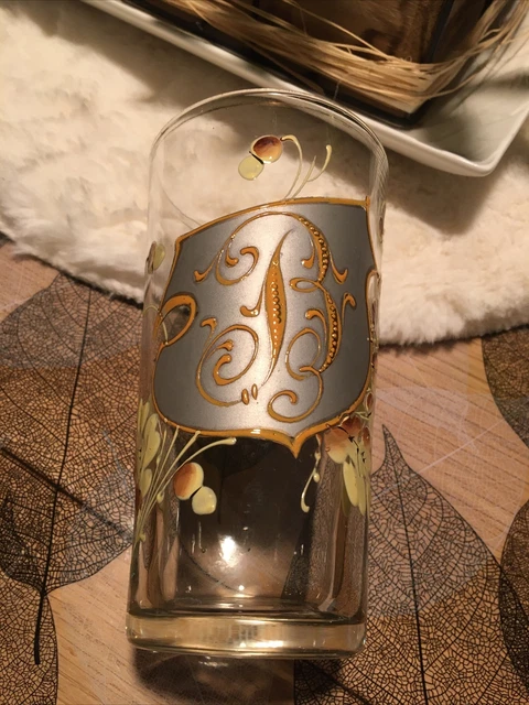 ANCIEN VERRE ÉMAILLÉ en cristal rehaussé d'or décor Fleur Monogrammé EUR 20,00 - PicClick FR