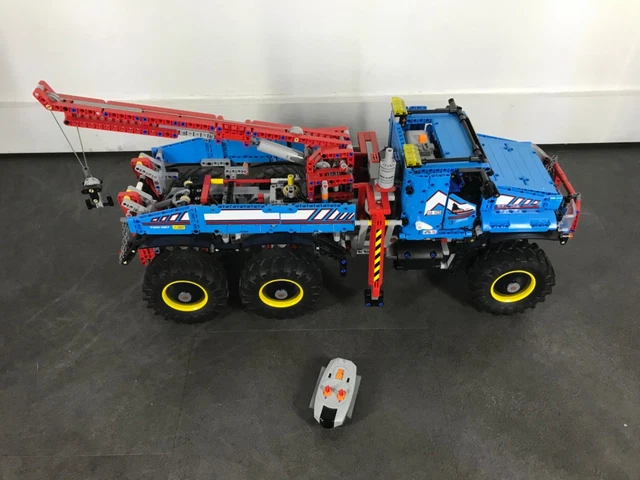 LEGO 42070 TECHNIC 6x6 All Terrain Tow Truck Power Functions Classic ...