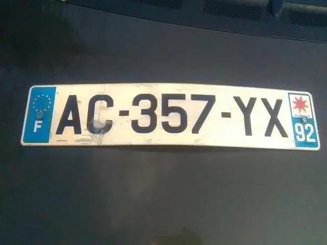 PLATINE FEU ARRIERE droit MERCEDES CLASSE B 245 1698200377 EUR 20,00 ...