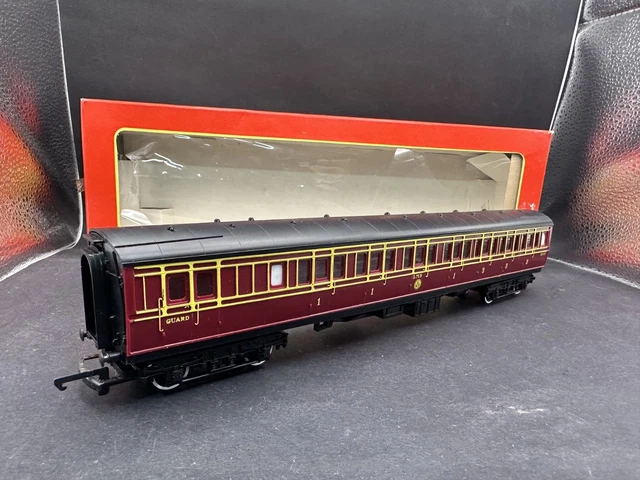 TRIANG HORNBY R748 LMS Brake Coach 2640 OO Gauge Model £9.99 - PicClick UK