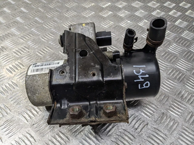 JEEP GRAND CHEROKEE Power Steering Pump P05154449Ad Mk4 Wk2 2013 £299. ...