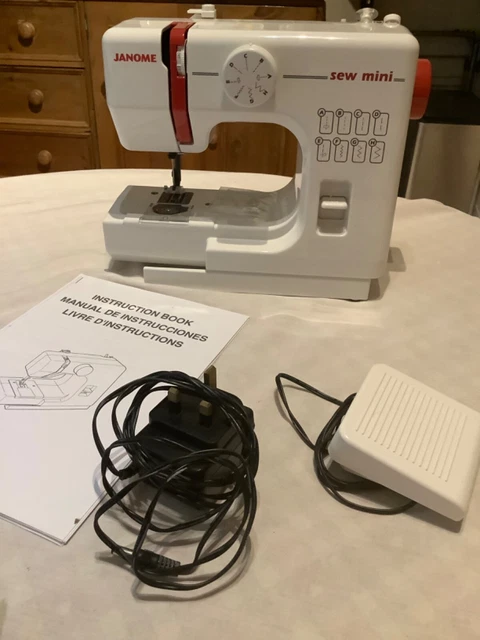 JANOME MODEL 525 Sew Mini Electric Sewing Machine £29.99 - PicClick UK