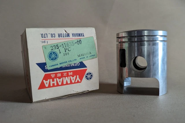 YAMAHA 1967-1969 YR2/YR2/R3 Piston (1ST O/S) NOS $40.00 - PicClick CA