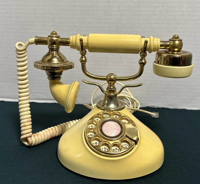 VINTAGE PRINCESS PILLOW Talk Rotary Phone Victorian Cameo Custard Color ...