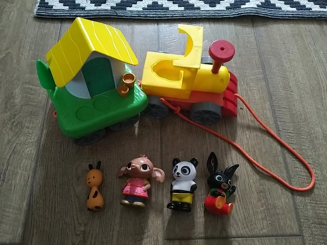 CBEEBIES BING BUNNY Pull Along Train with Figures Lights And Sounds £2. ...