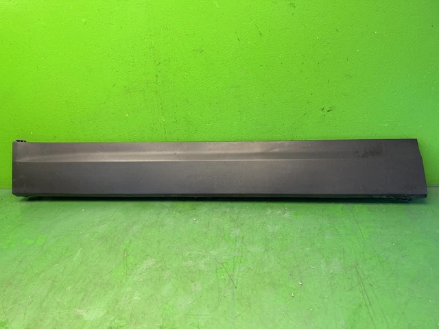 SAIC E-DELIVER 3 Base SL EV MAXUS Right side body moulding C00168844 ...