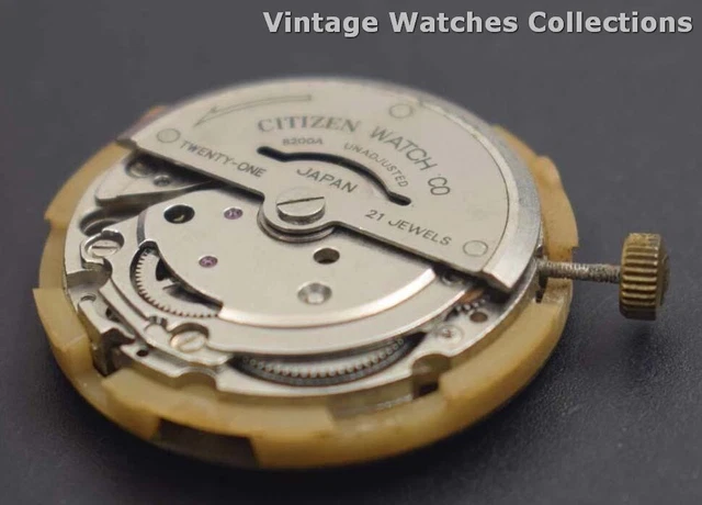 CITIZEN 8200 AUTOMATIC Non Working Watch Movement For Parts & Repair O ...