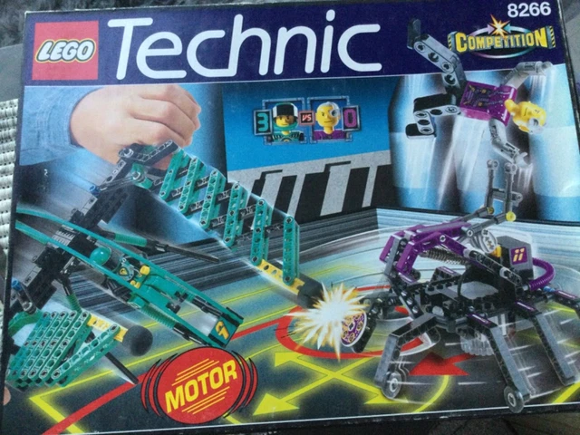 LEGO TECHNIC COMPETITION Set 8266 Blue Flash Versus The Arachnophob ...