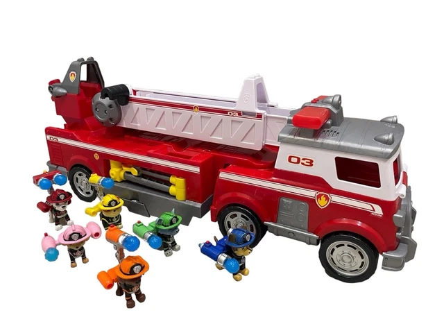 PAW PATROL ULTIMATE Rescue Marshall Fire Truck & 6 Figures With Water ...