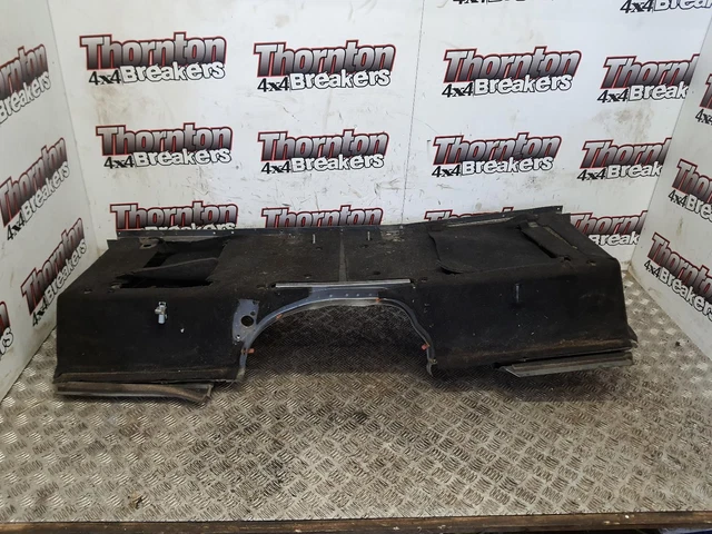 LAND ROVER DEFENDER Seat Box Mk1 (Puma Defender) 07 08 09 10 11 12 13 ...