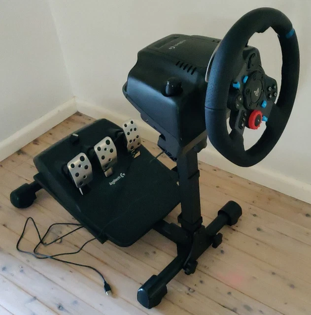 LOGITECH G29 DRIVING Force Racing Wheel & PC with Playmax Hurricane ...