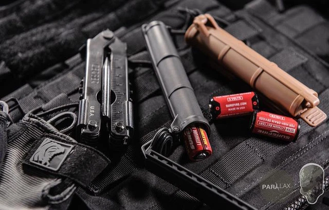 2PCS TMC HUNTING Tactical Airsoft Cell Vault Battery Storage Case £10. ...