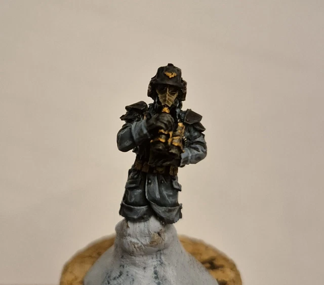 WARHAMMER 40K DEATH Korps of Krieg Tank Crew Commander Imperial Guard ...