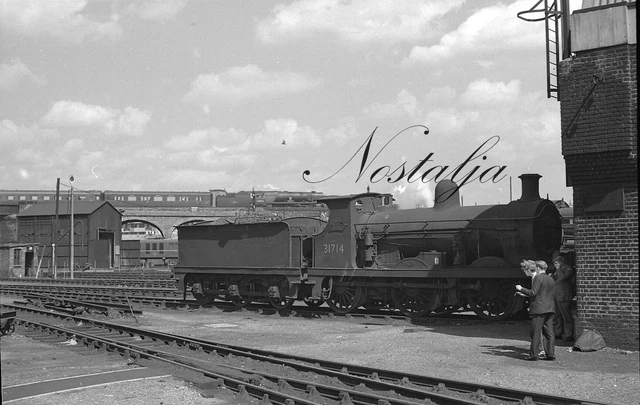 35MM RAILWAY NEGATIVES x2 ex SR 31714 & 31715 Decca Factory Stewarts ...