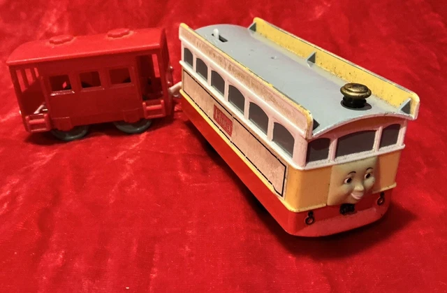 THOMAS & FRIENDS Trackmaster Motorised Flora Train Tram Engine & Red ...