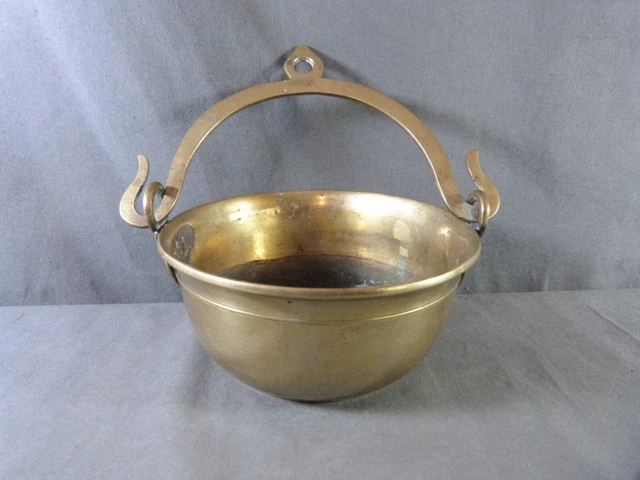 PETIT CHAUDRON ANCIEN en bronze, seau à eau bénite 18ème siècle EUR 120 ...