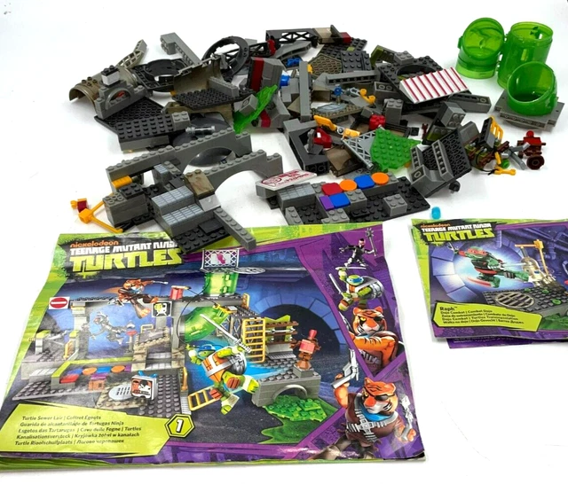 BUILDING BRICKS NICKELODEON Teenage Mutant Ninja Turtles Sewer Lair Set ...