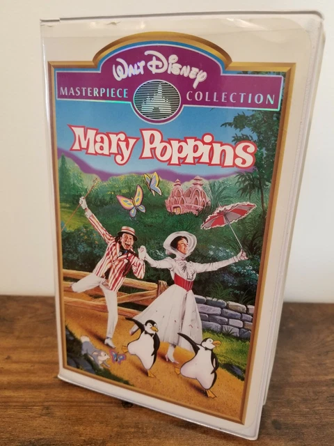 MARY POPPINS (VHS, #023, Walt Disney Clam Shell Masterpiece Collection ...