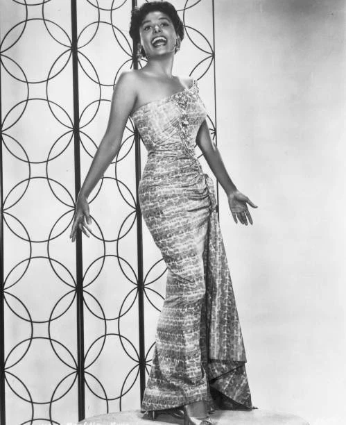 LENA HORNE POSED Portrait Of Lena Horne 6 Old Music Photo $9.00 ...
