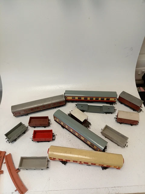 RARE VINTAGE BUNDLE Various Model Train Carriages And Wagons Hornby ...