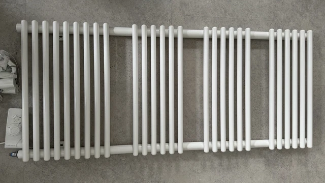 BADHEIZKÖRPER ELEKTRISCH HEIZKÖRPER Mit Thermostat Elektro Handtuchtrockner EUR 109,00 - PicClick DE