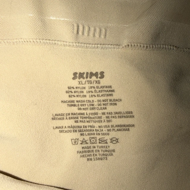 SKIMS SEAMLESS SCULPT Solution Short Left Leg Exposed Size XL £13.00 ...