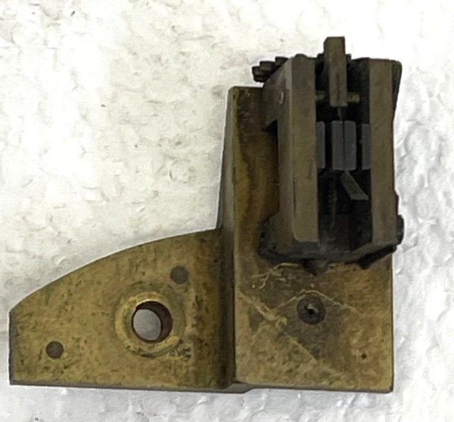 ANTIQUE FRENCH CLOCK Brocut Movement Suspension Spring Holder 1 3/16" x ...