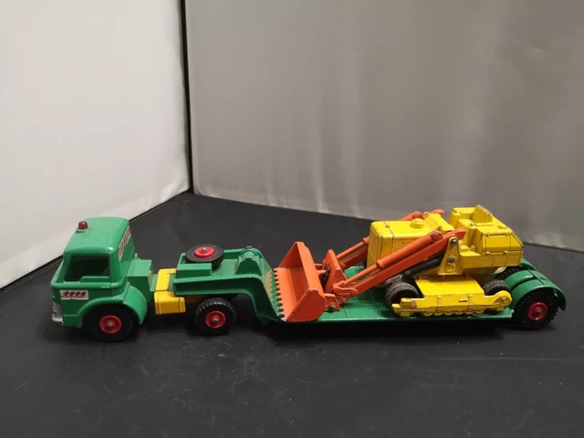 A14-MATCHBOX KING SIZE K-17 Dyson Low Loader With K-8 Caterpiller ...