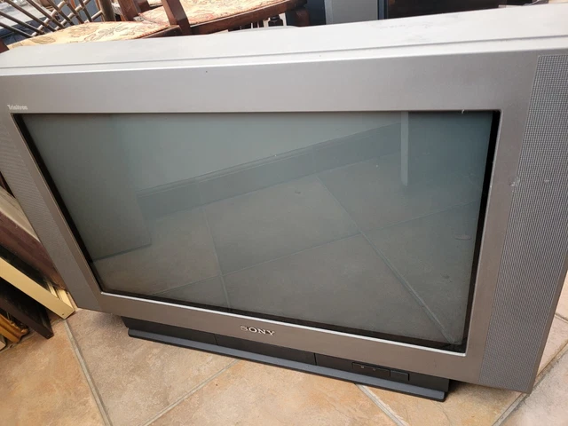 SONY TRINITRON TV 27 inch Tv Plus Stand Heswall House Clearance £0.01 ...