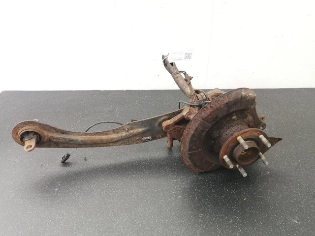 KUGA MK2 REAR SUSPENSION LEFT STUB AXLE WITH TRAILING ARM 4x4 2012-2019 ...