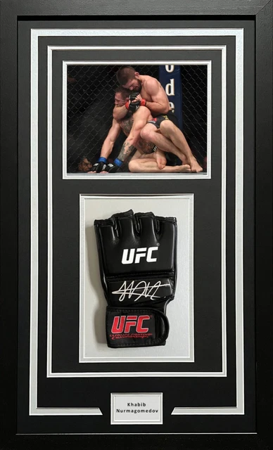 GUANTO UFC FIRMATO a mano Khabib Nurmagomedov incorniciato display ...