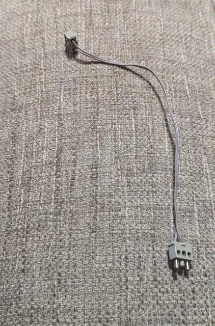 LEGO VINTAGE TECHNIC Train, Cable 766c28 28 Studs Long - 766c01 £9.99 ...